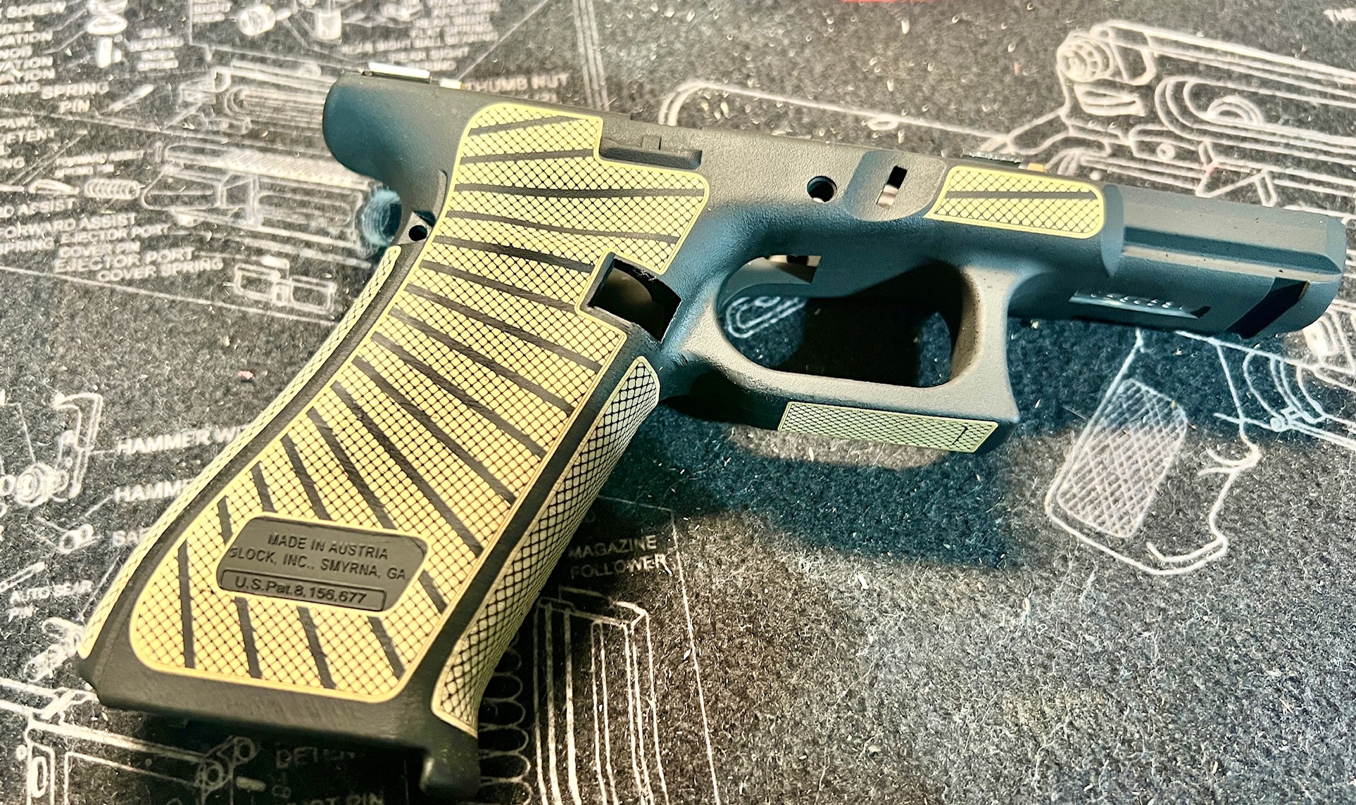 Glock Frame Starburst featuring Armor Black | Cerakote