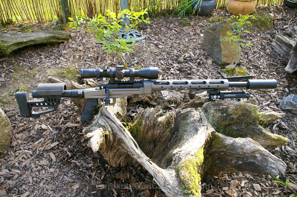 H-237 Tungsten with H-146 Graphite Black by Mark Twittey | Cerakote