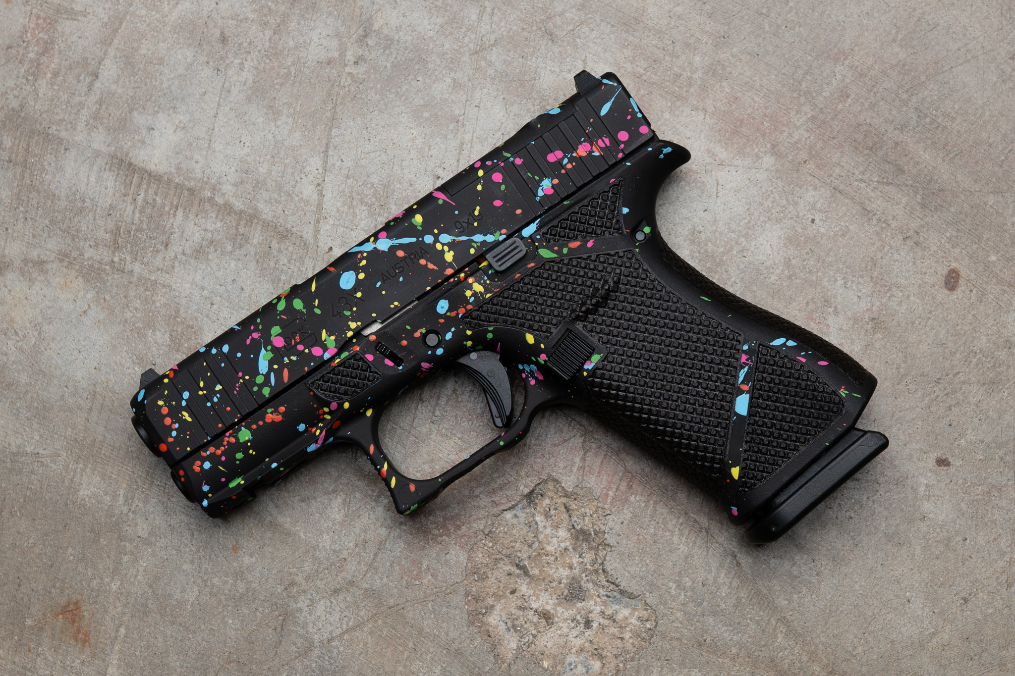Splatter w/Custom Glock Builder Finish | Cerakote