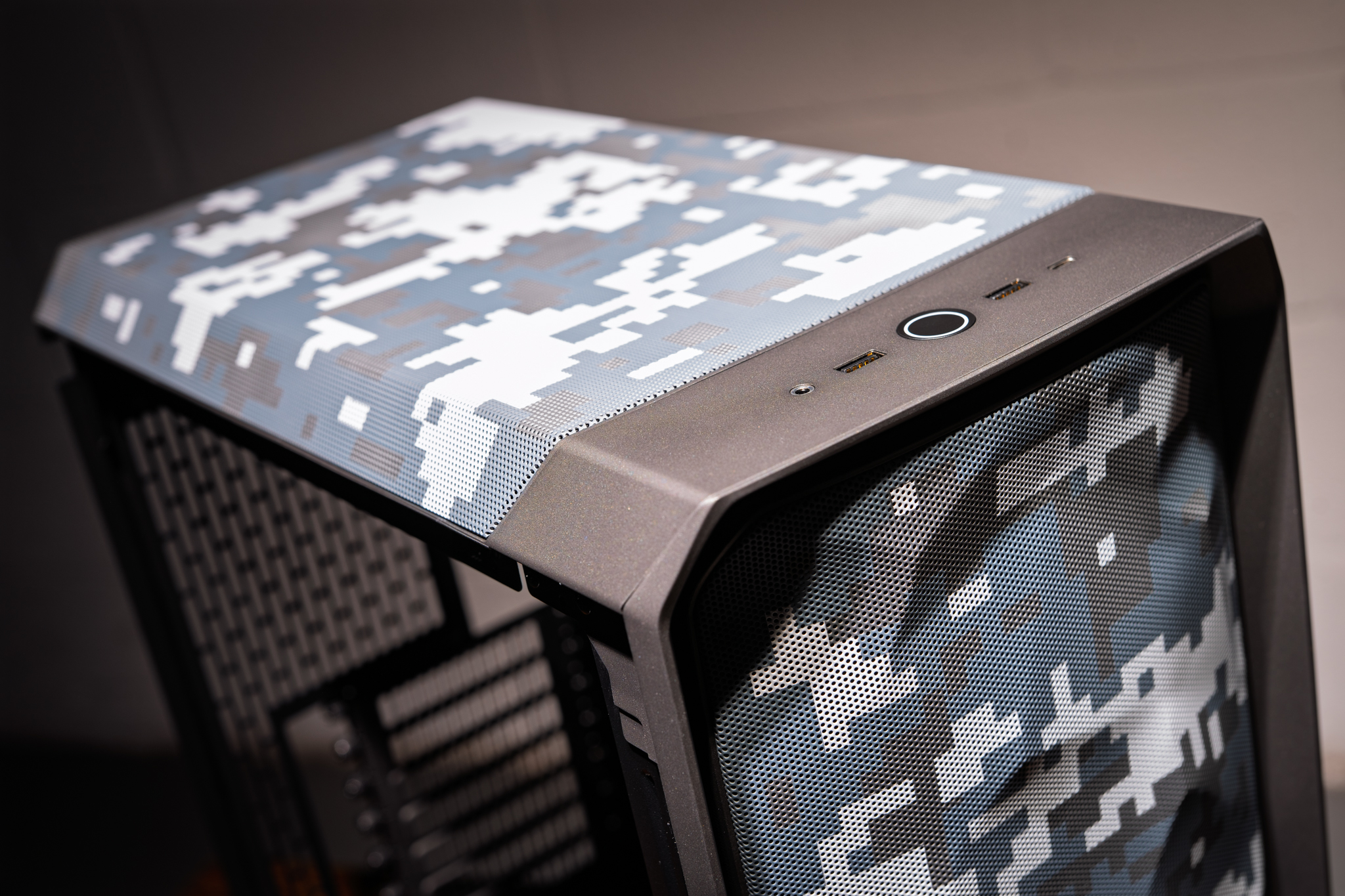 Digital Camo on Fractal Design PC Case | Cerakote