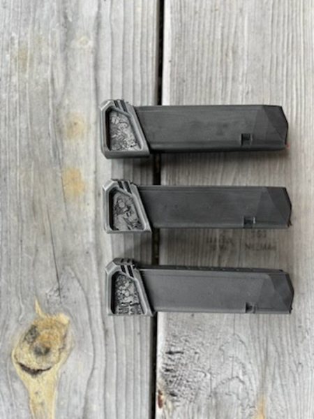 JUDGE DREDD THEMED MAXIM 9 WITH LASER ENGRAVED COMIC STRIPS | Cerakote