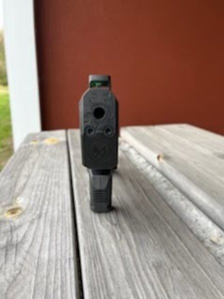 JUDGE DREDD THEMED MAXIM 9 WITH LASER ENGRAVED COMIC STRIPS | Cerakote