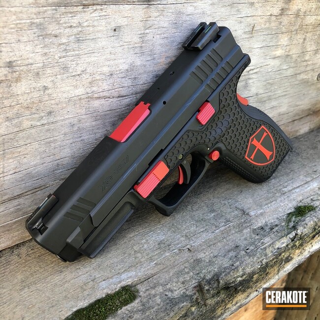Springfield XD in H-216 Smith & Wesson Red by Ryan Sagisi | Cerakote