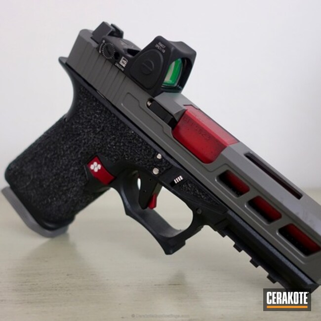 Custom Glock Handgun by Ryan Sagisi | Cerakote