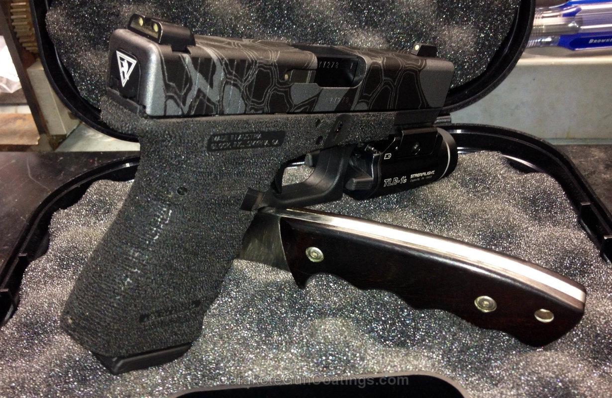 H-190 Armor Black with H-227 Tactical Grey by Michael Varela | Cerakote