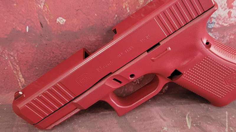 Glock 19 using a Sangria and High Gloss Armor Clear Finish | Cerakote