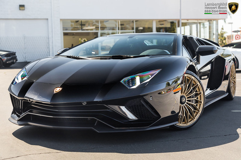 Lambo Deep Black | PSS-11543 | Prismatic Powders