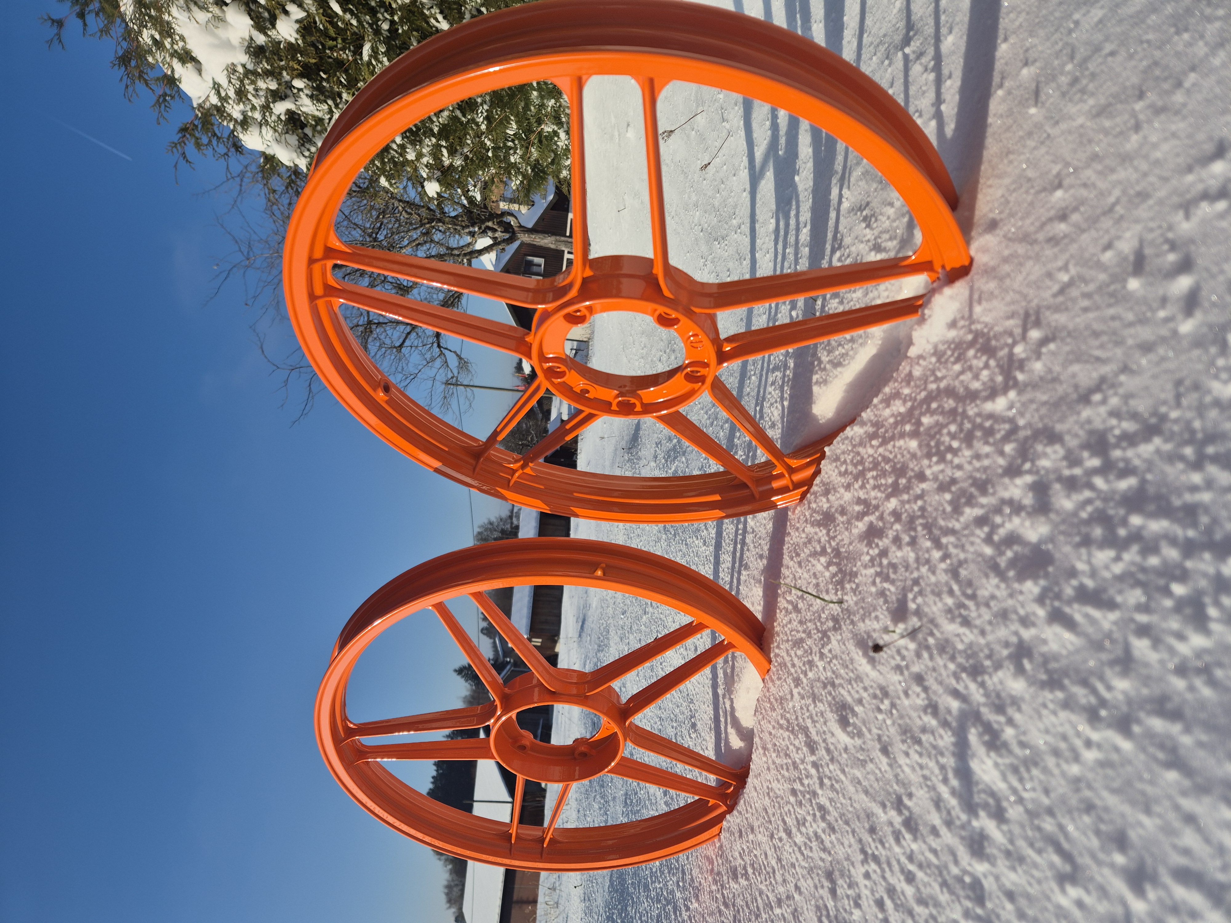 Moped Wheels | Prismatic Powders