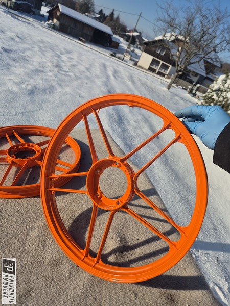 Moped Wheels | Prismatic Powders